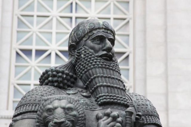 Sejarah Babilonia, Hammurabi dan Menara Babel di Mesopotamia - ikons.id